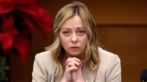 Премьер Италии требует 100 тыс евро за порно дипфейк со своим изображением Bbc News Русская