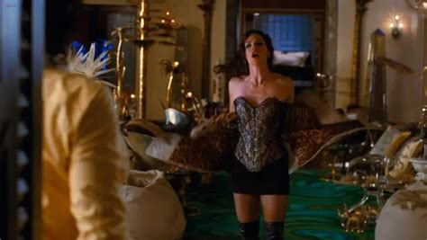 Nude Video Celebs Jennifer Garner Sexy Arthur 2011