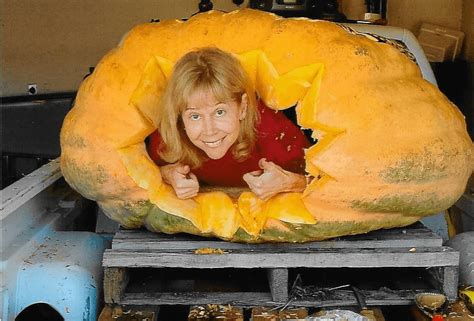 Nebraskacoeds Naked Pumpkin Carving Brunette With Perfect Clam My XXX Hot Girl