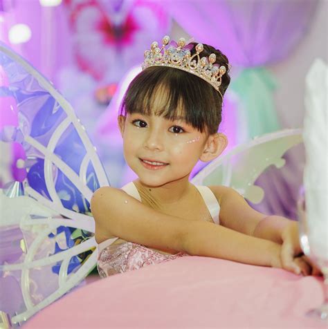 Janell Vlogs Rodriguez