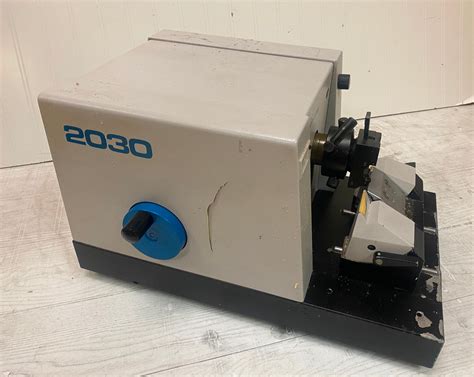 Reichert Jung Biocut 2030 Microtome Keebomed