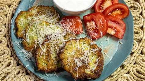 Jak Připravit Cuketový Bramborák Vyzkoušejte Skvělý Recept Na Tuto