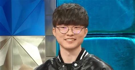 프로게이머 페이커 연봉 50억 계약상 비공개한달 지출은 20만원