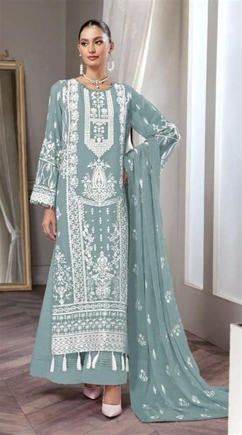 Pakistani Dress Design 2023 Pakistani Suits SareesWala