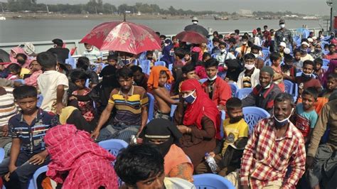 First Rohingya Refugees Arrive At Isolated Bangladesh Island