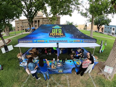 👽🌟 Join Us For The Ufo Festival And Alienfest Light Parade 🌟👽 2024