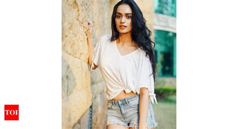 Manushi Chillar Want To Contribute To Portrayal Of Strong Indian Women