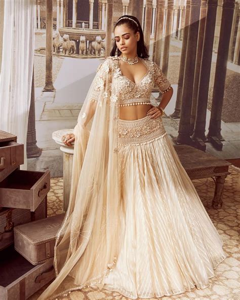 Maggam Cut Work Blouse Designs For