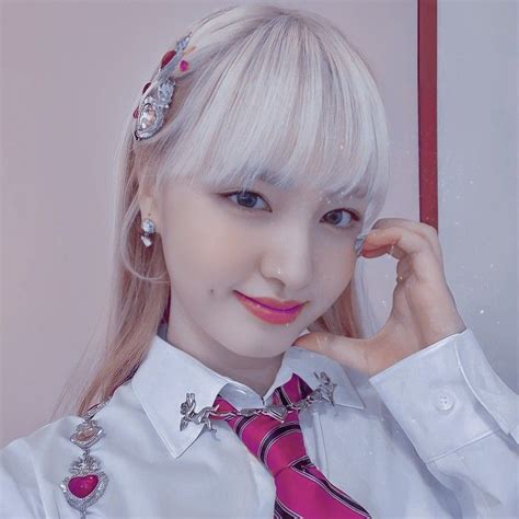 Ghim C A Ng H Nn Tr N Kpop N B I Kpop