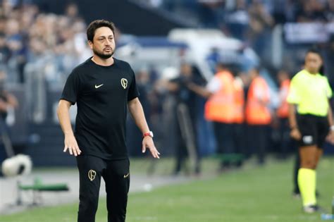 Arthur Elias Fala Sobre Impacto Do Corinthians No Futebol Feminino E