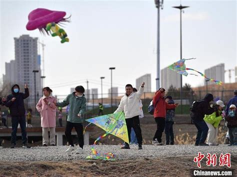吉林长春多彩风筝空中飞舞 荆楚网 湖北日报网