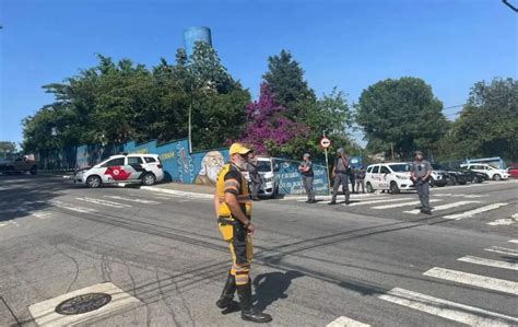 URGENTE Ataque Em Escola Deixa Aluna Morta E Outros Dois Feridos A