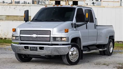 Chevrolet Kodiak Market Classic Com