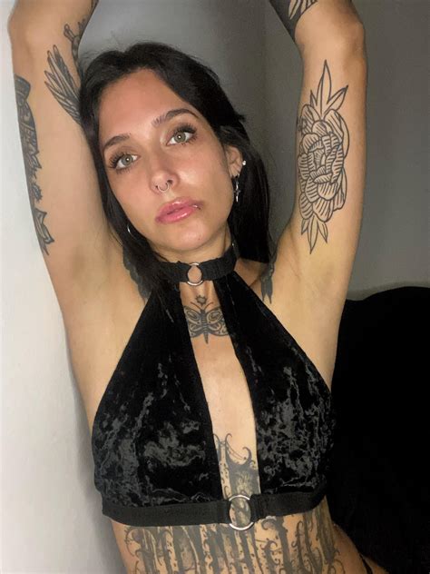 What do you like about armpits? : r/armpits_alpha