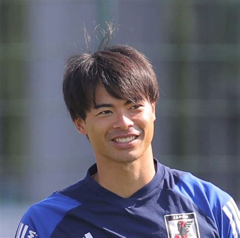 英国から帰国の三笘薫、w杯アジア2次予選へ向けた練習に姿見せず宿舎で静養 ライブドアニュース
