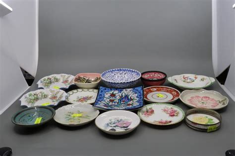 Lot Lot Of Misc Pin Dishes Inc Royal Doulton