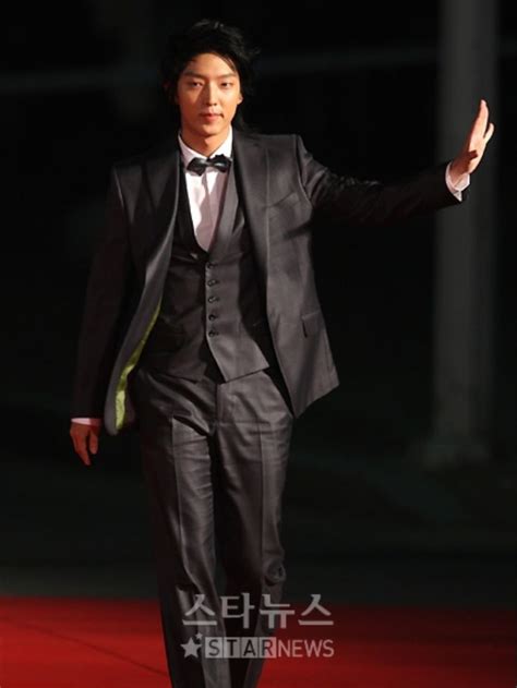 Joon Gi Lee Joon Lee Jun Ki Kdrama Suit Formal Suits Suits