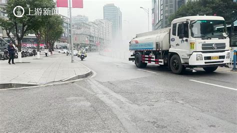 “你知道我在等你吗？”重庆“碎碎念”交巡警小哥走红网络凤凰网视频凤凰网