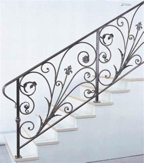 wrought iron | Barandillas de hierro forjado, Pasamanos de hierro ...
