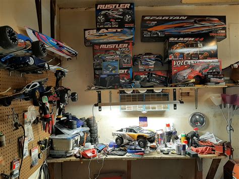 A Messy Bench Is A Productive Bench Scrolller