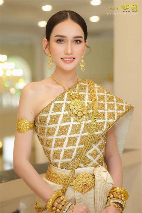 Traditional Khmer Sbai Breast Wraps