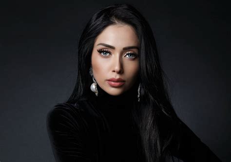 ניקול ראידמן מגלה בחיים לא היה לי סטוץ Tmi