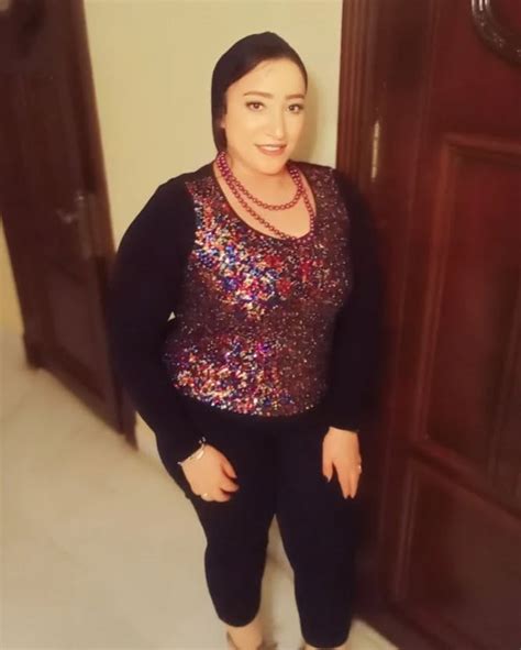 انا سهل عليا جدا اغلط في حق نفسي في الاخر هي نفسي وسهل عليا اني اتصالح