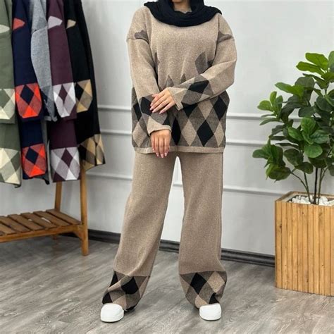 خرید و قیمت ست زنانه ست دخترانه ست بافت ست پاییزه فری سایز تا 46 نفیس