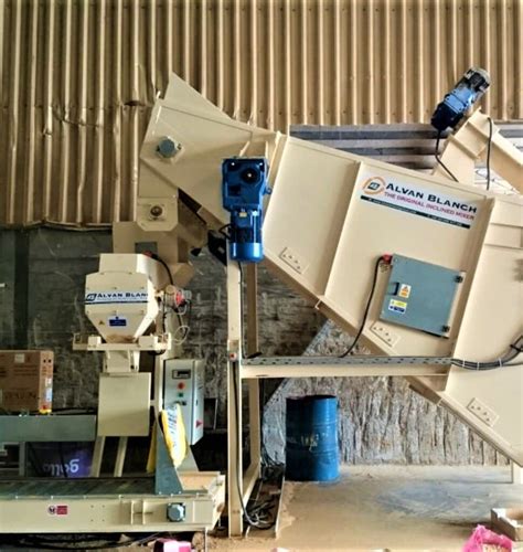 Sacking System For Mixed Feed With Molasses Al Rawabi Uae • Alvan