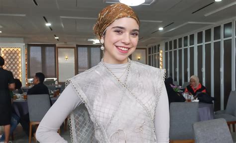Perdana Isabel Azhari Akting Di Sinetron Sampai Stres Bolak Balik