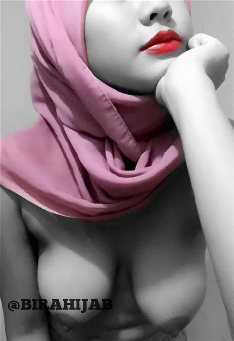 Kerudung Bugil 66 Photo