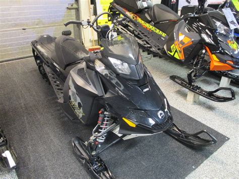 Lynx Boondocker 3700 E Tec 12 59 Mm Matta Snöskotrar Båtar