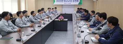 현대중 노사 올해 임금협상 집중교섭 돌입휴가전 타결 시도 파이낸셜뉴스
