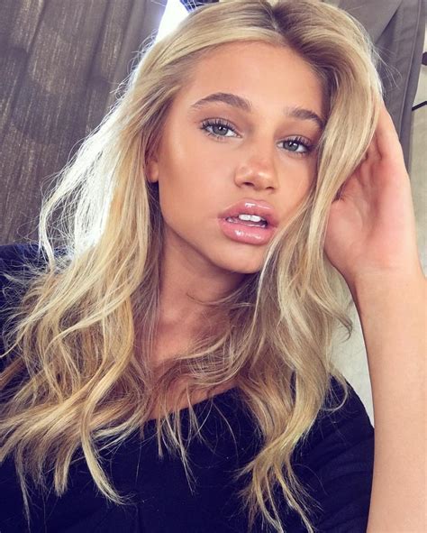 Picture Of Meredith Mickelson
