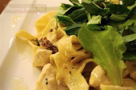 Pappardelle z kurczakiem i suszonymi pomidorami Poproszę Dokładkę