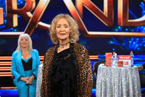 Lepa Lukić O Suprugovoj Prevari Opisala Kako Je Reagovala