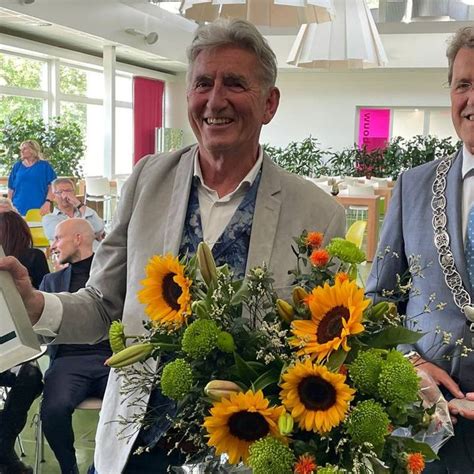 Vertrekkend Wethouder Jisse Otter Benoemd Tot Ereburger Van Emmen Rtv