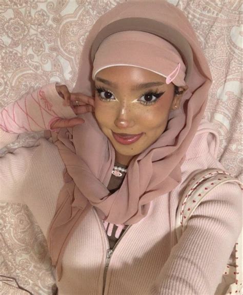 Aaa Shes So Cute Hijabi Girl Hijab Fashion Inspiration Hijabi