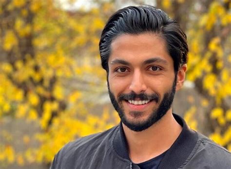 بیوگرافی کیسان دیباج بازیگر نقش نیما در سریال گردن زنی ایمنا