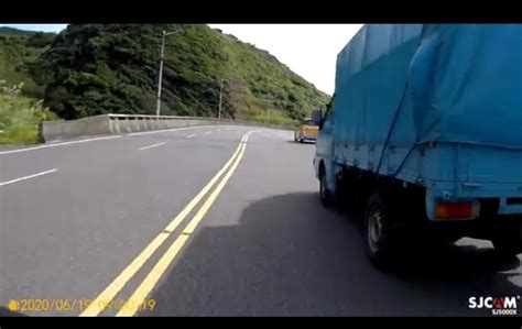 問題 被軍車逼車要如何處理？ 看板 Biker 批踢踢實業坊