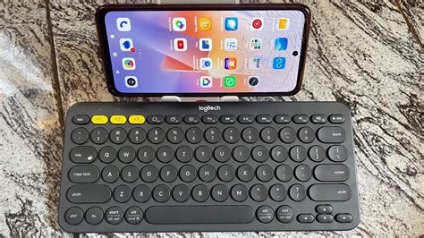 How To Connect Logitech K380 Bluetooth Keyboard To Mobile Phone Youtube