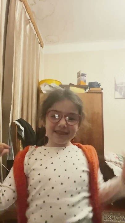 ნინიკო Youtube