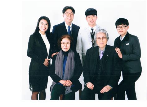 시린 손 마디에 스며 든 나의 육필시20 시인 이문걸