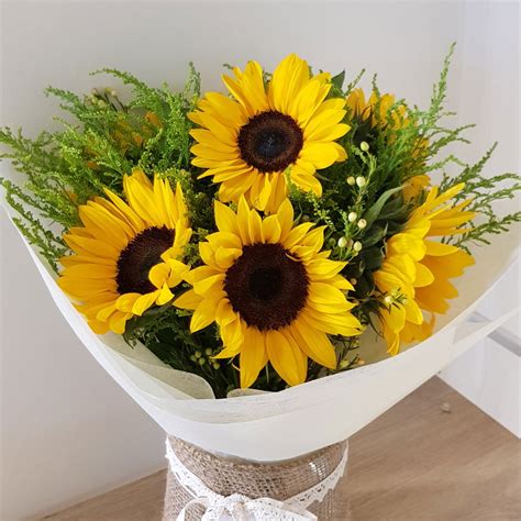 Sunflower Bouquet Samuel Art Flower Flower Delivery Brisbane