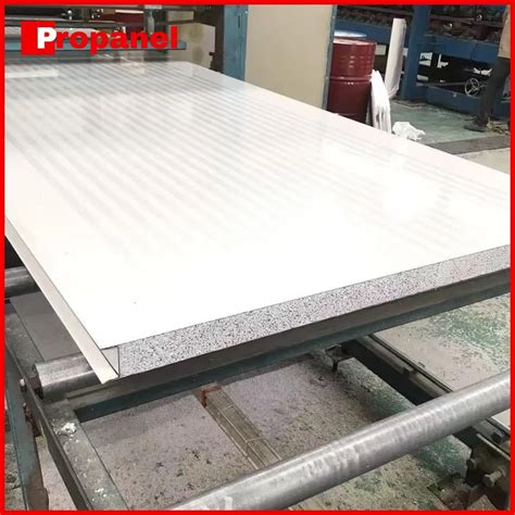 Water Proof Polyurethane Foam Pu Eps Sandwich Panel Metal Siding
