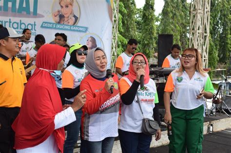 Meriahnya Jalan Sehat Indramayu Bermartabat Dalam Rangkaian Hari Jadi