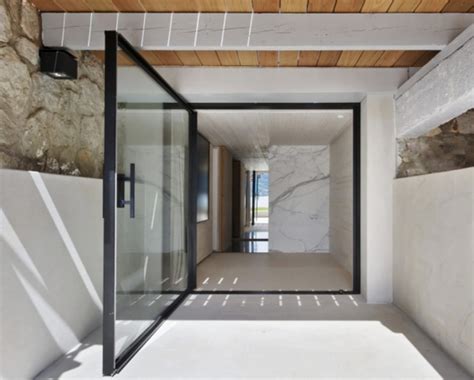 Minimalist Window Pivoting From Vitrocsa Minimalist Window Pivoting From Vitrocsa