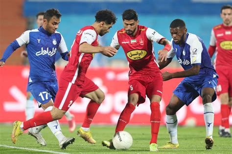 مامور مهار مهدی قائدی کدام بازیکن است؛ دانیال اسماعیلی فر یا وحدت