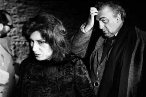 11 Anna Magnani E Federico Fellini Sul Set Di Roma 1971 Ph Barillari