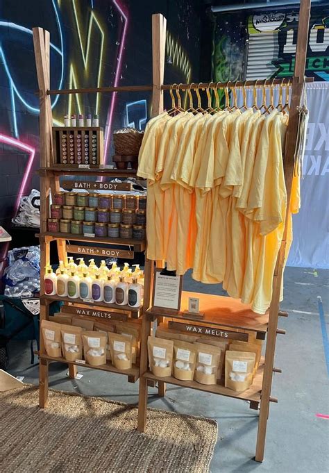 Pop Up Shops Shop Interior Design Portable Furniture Creative Booths